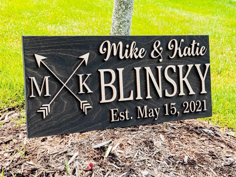 Custom Crossing Arrows Sign | Personalized Wedding Gift | Arrow Decor ...